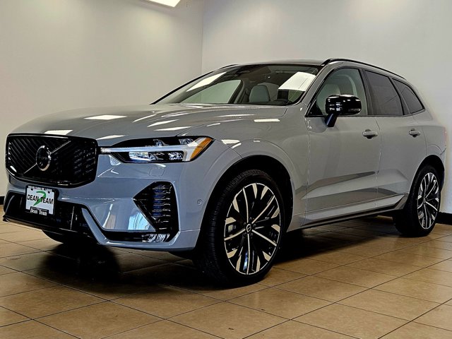 New 2026 Volvo XC60 Ultra For Sale in Maplewood, MO | Capital One Auto ...