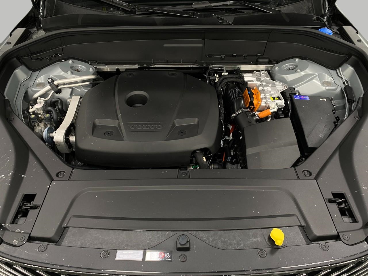 New 2026 Volvo XC90 Plug-In Hybrid Plus For Sale in Appleton, WI ...